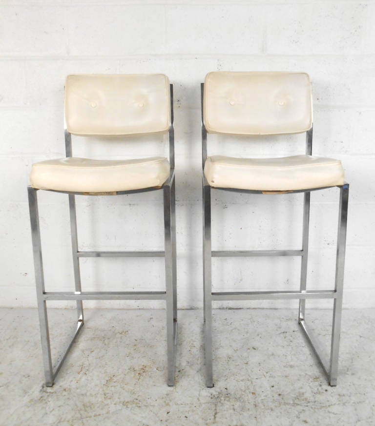 Set of Five Mid-Century Modern Bar Stools by Chromcraft at 1stDibs