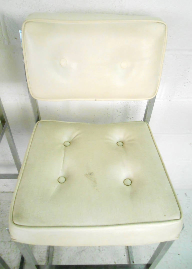 Set of Five Mid-Century Modern Bar Stools by Chromcraft at 1stDibs