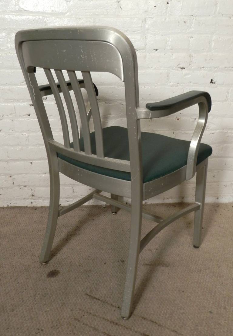 Vintage Mid-Century Arm Chair By Good Form at 1stDibs