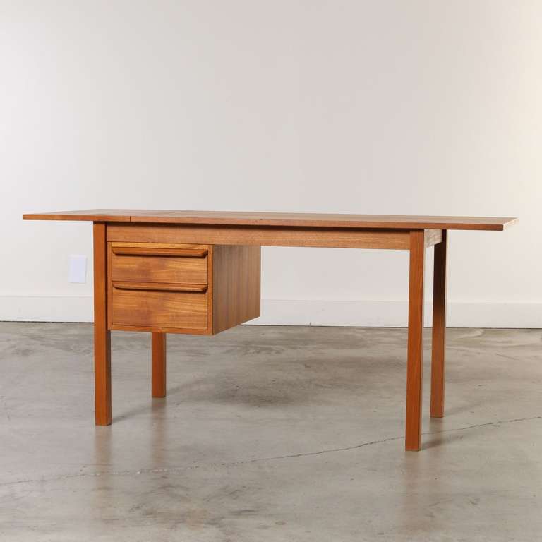 Danish Modern Teak Expandable Desk with Movable Drawers at 1stDibs