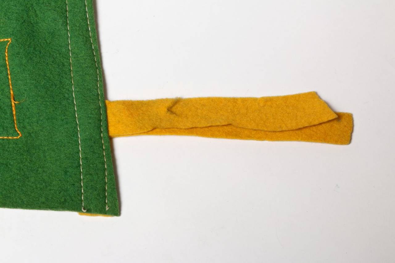 1921 Yellowstone National Park Flag or Felt Pennant, Rare at 1stDibs ...