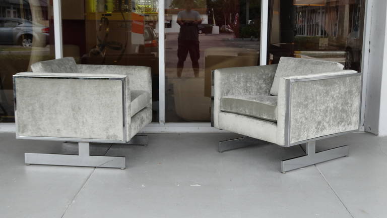 Pair of Mid Century Cube Chairs by Patrician Furniture at 1stDibs