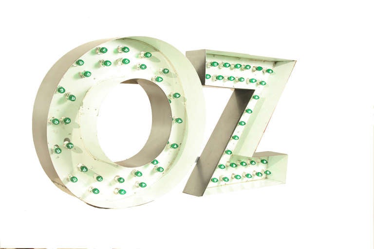 Large Vintage Lighted OZ sign For Sale at 1stDibs