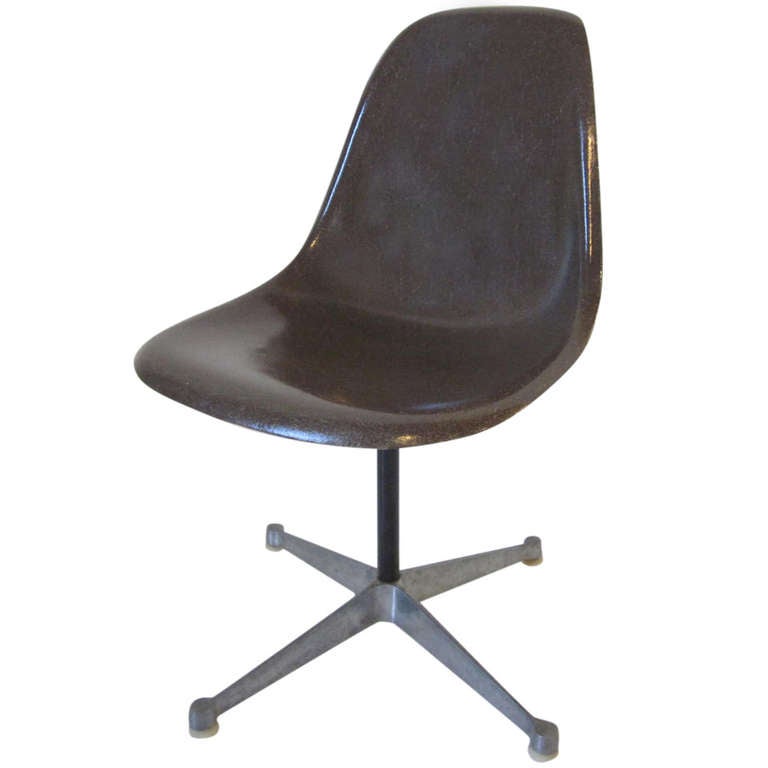 Eames Desk Chair at 1stDibs