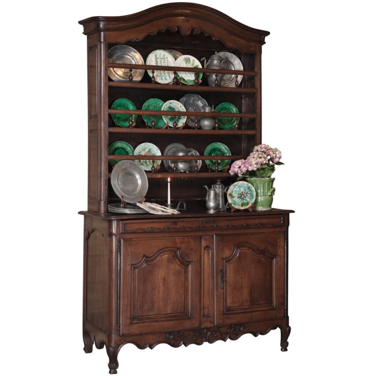 vaisselier provençal en noyer du 18ème siècle sur 1stDibs