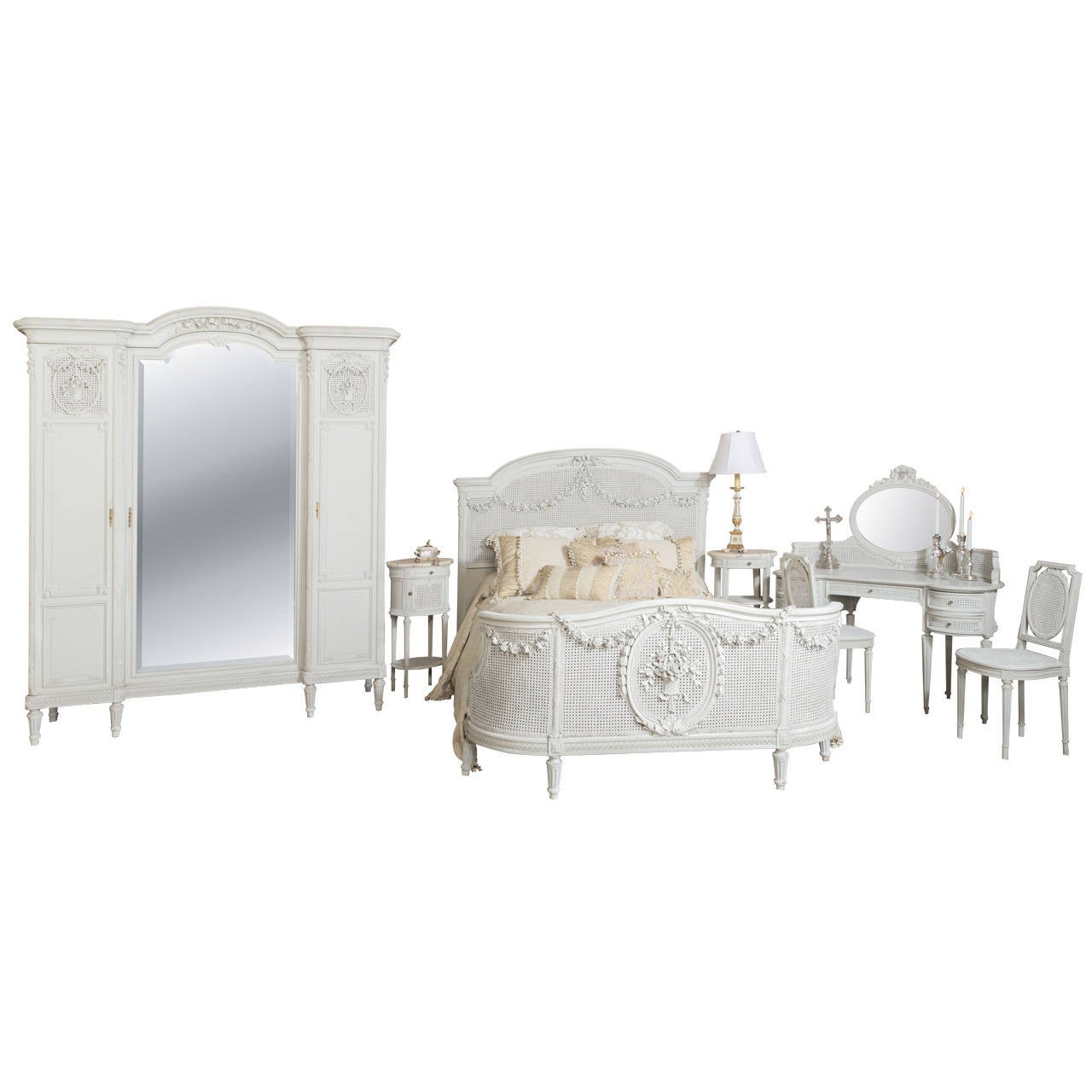 Antique French Louis XVI Painted Bedroom Suite at 1stDibs