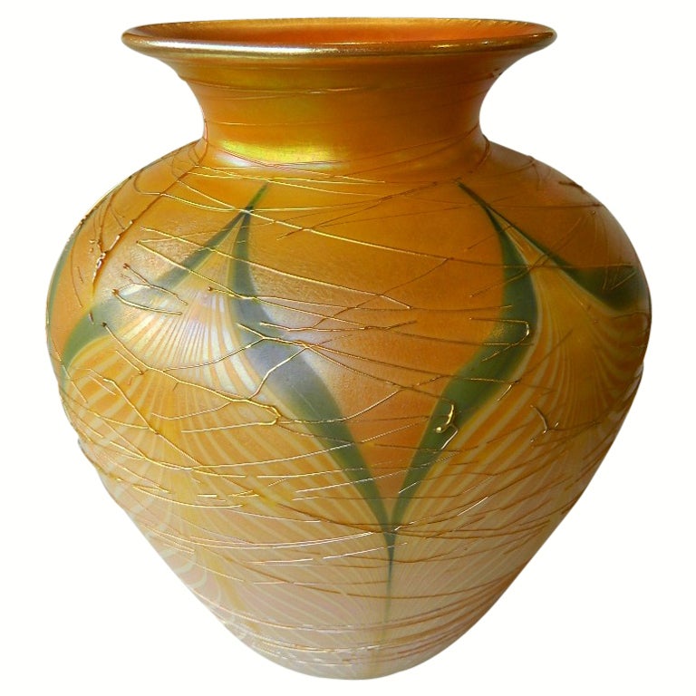 Durand Art Glass Vase 10" at 1stDibs