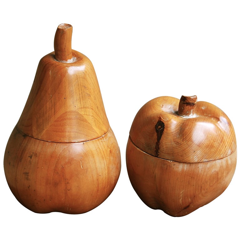 Vintage Pear and Apple Caddy Box at 1stDibs