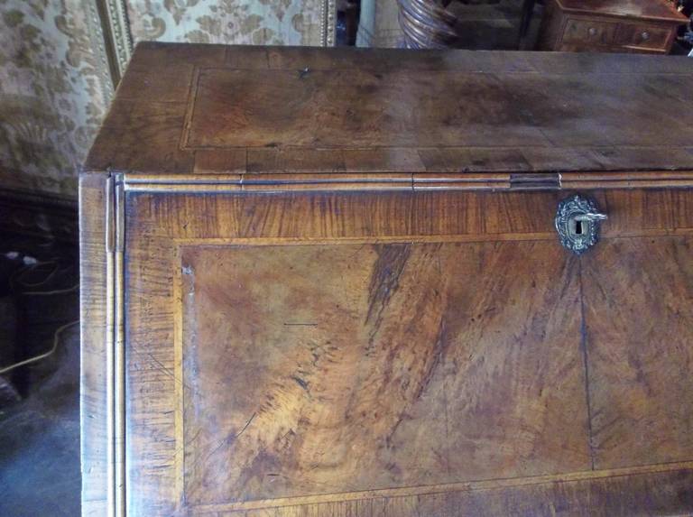 George I Highly Figured, Walnut Slant Top Desk For Sale at 1stdibs