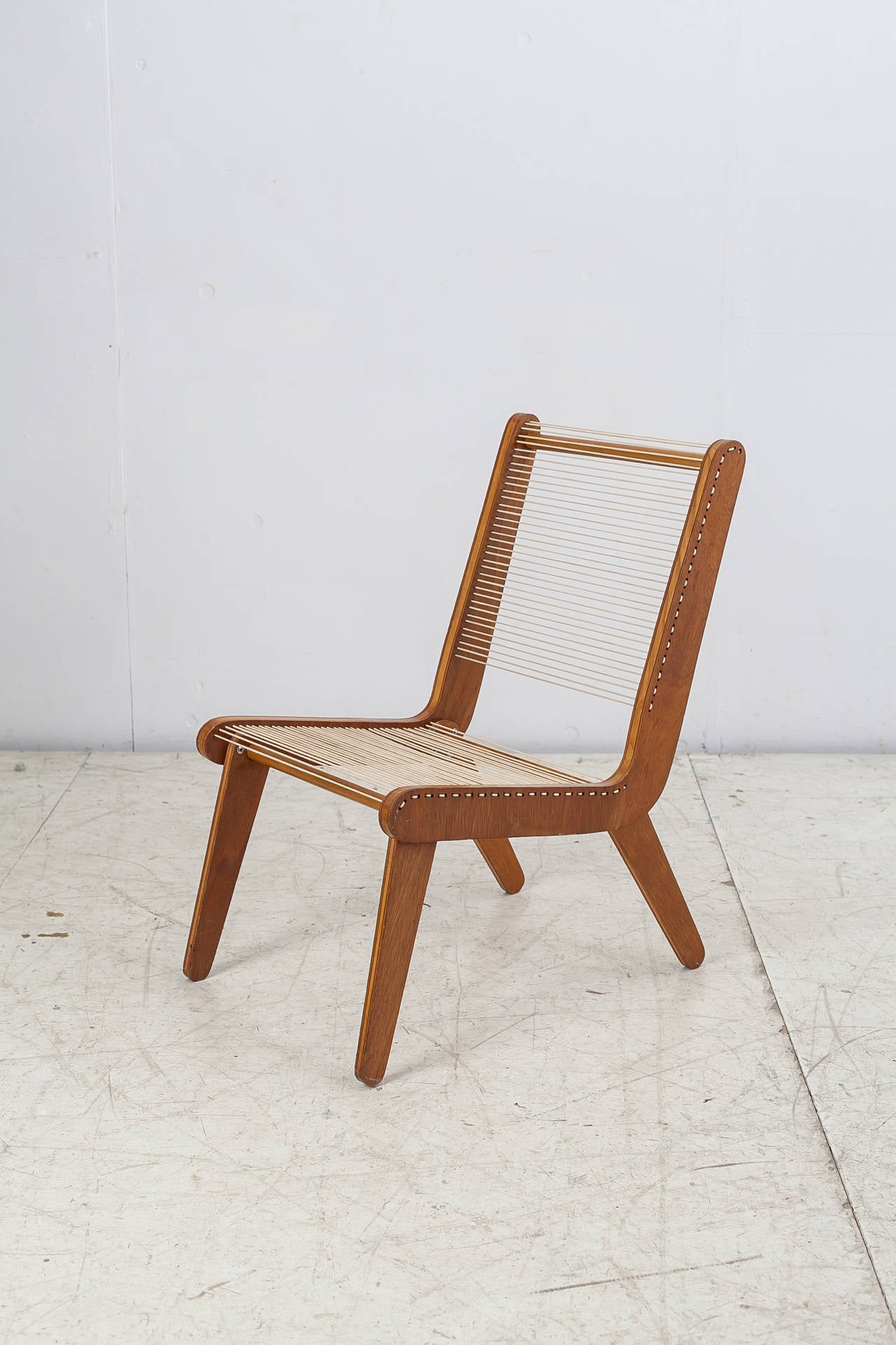 Elegant Mid-Century American Rope Chair, 1950s. In the manner of Klaus ...