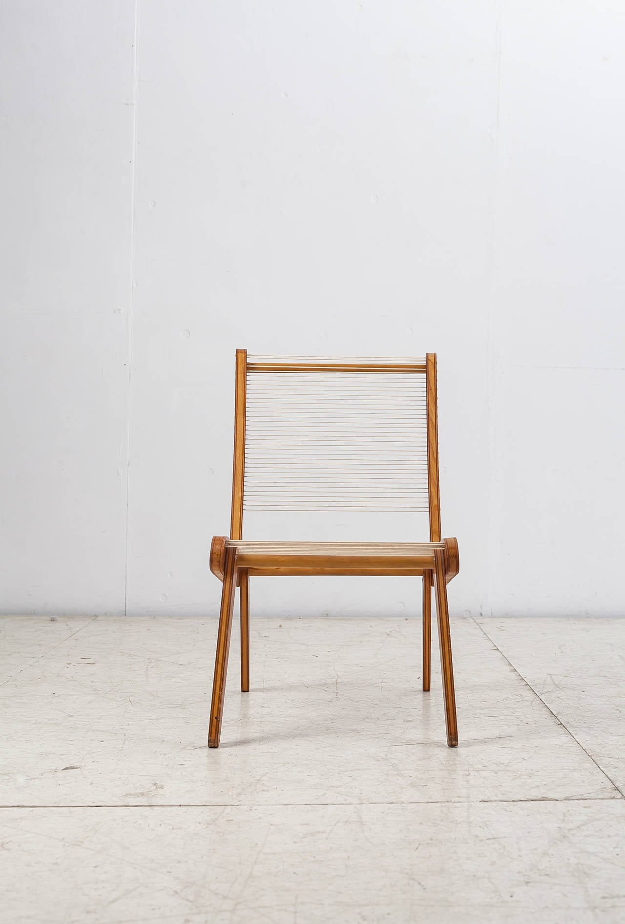 Elegant Mid-Century American Rope Chair, 1950s. In the manner of Klaus ...