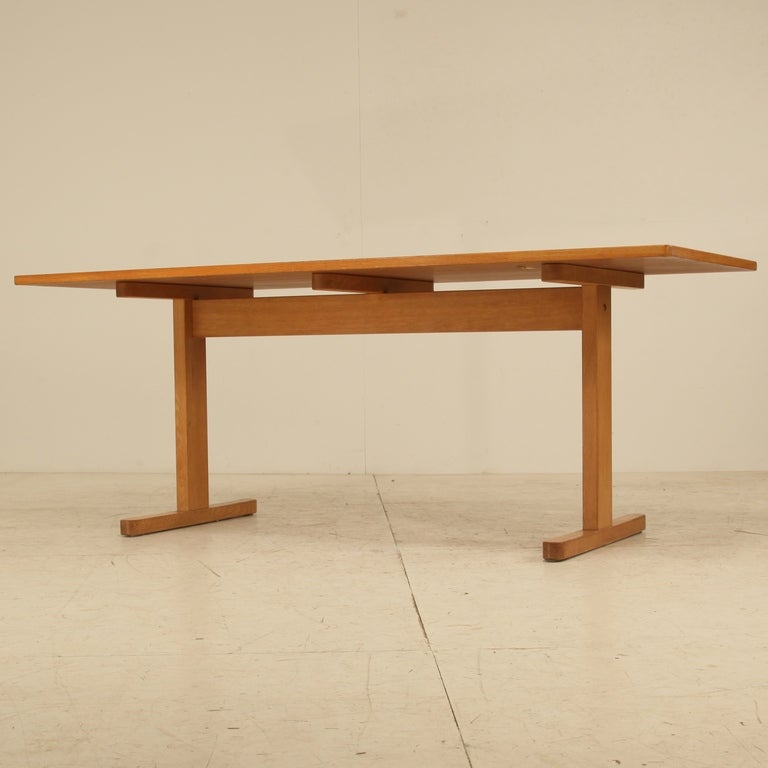 Borge Mogensen Shaker Table In Oak at 1stDibs