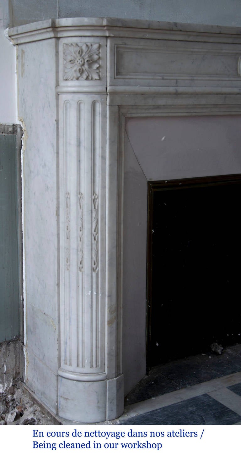 Antique Louis XVI Style Fireplace with Round Corner at 1stDibs