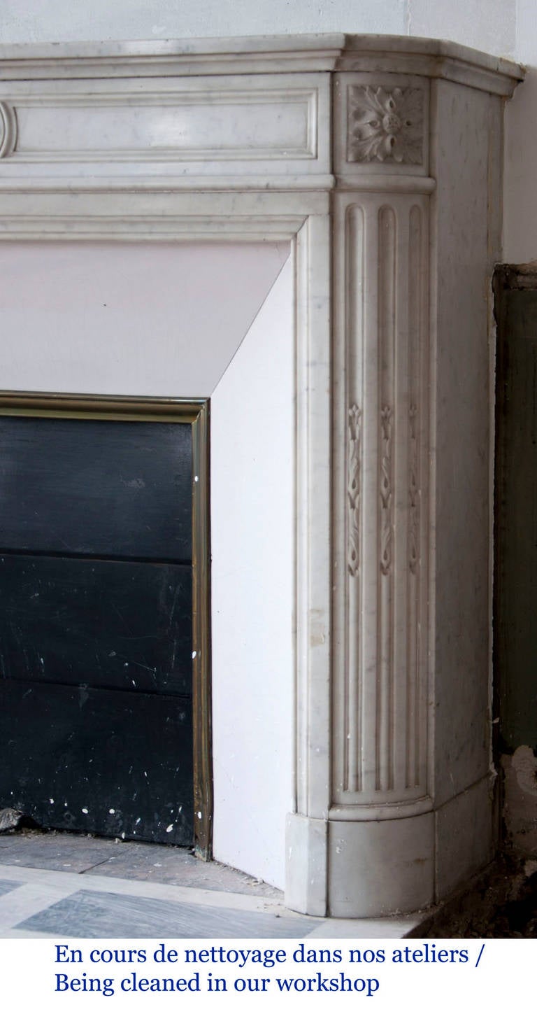 Antique Louis XVI Style Fireplace with Round Corner at 1stDibs