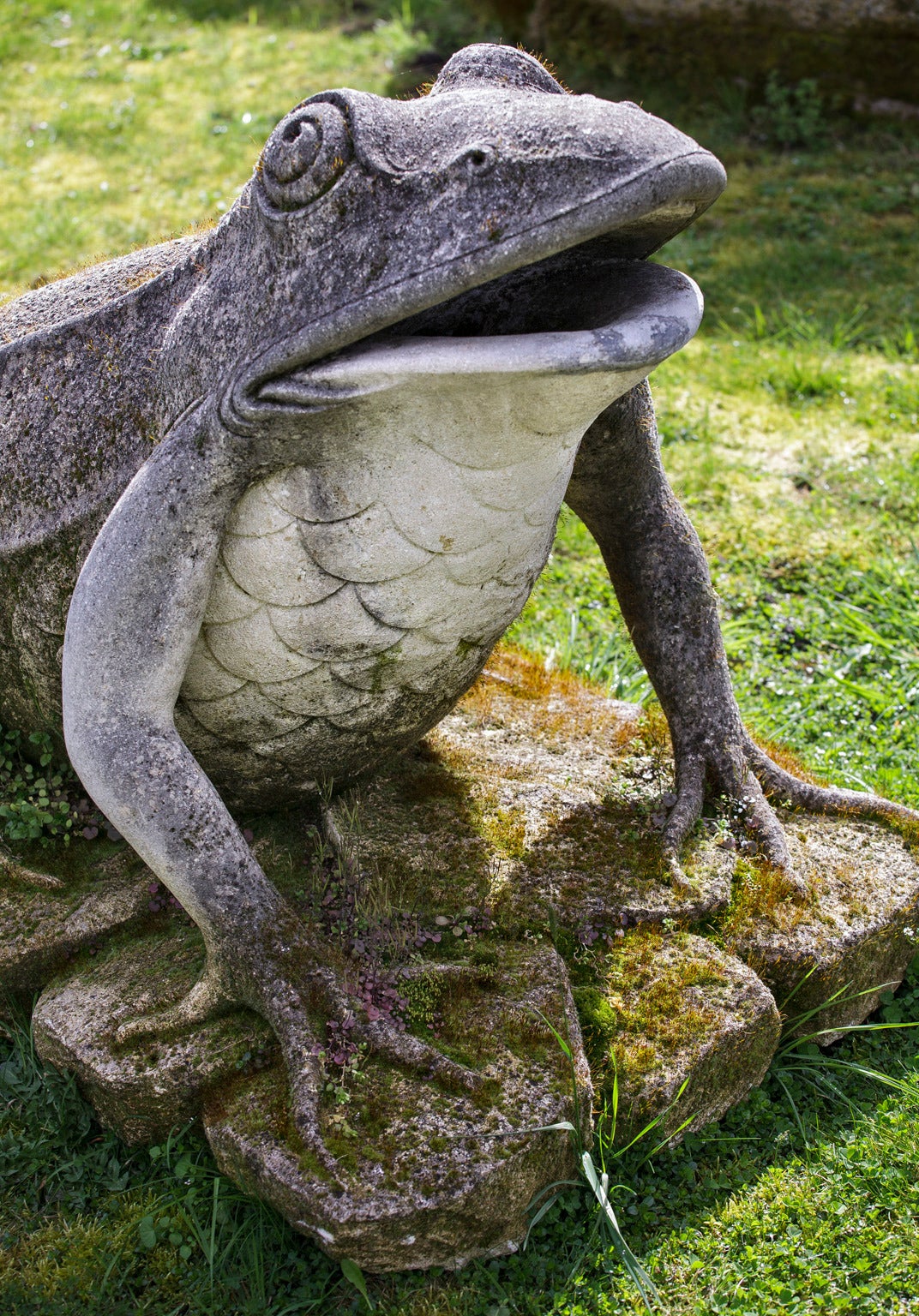 Continental Sculpted Limestone Model of a Frog on a Plinth at 1stDibs