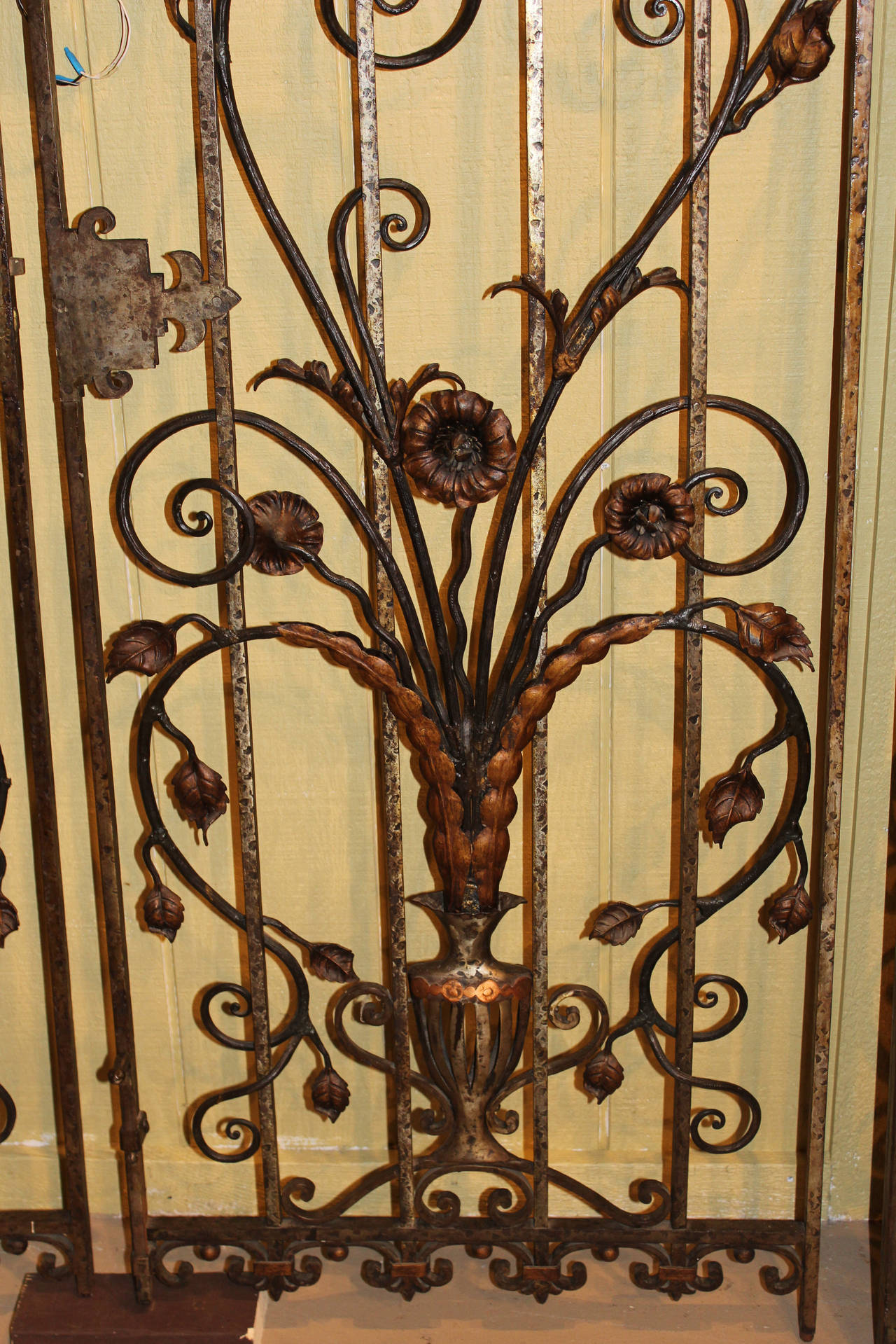Pair of Iron Garden Gates with Flower and Urn Motif For Sale at 1stDibs