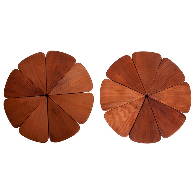 Pair of petal tables by Richard Schultz for Knoll at 1stDibs