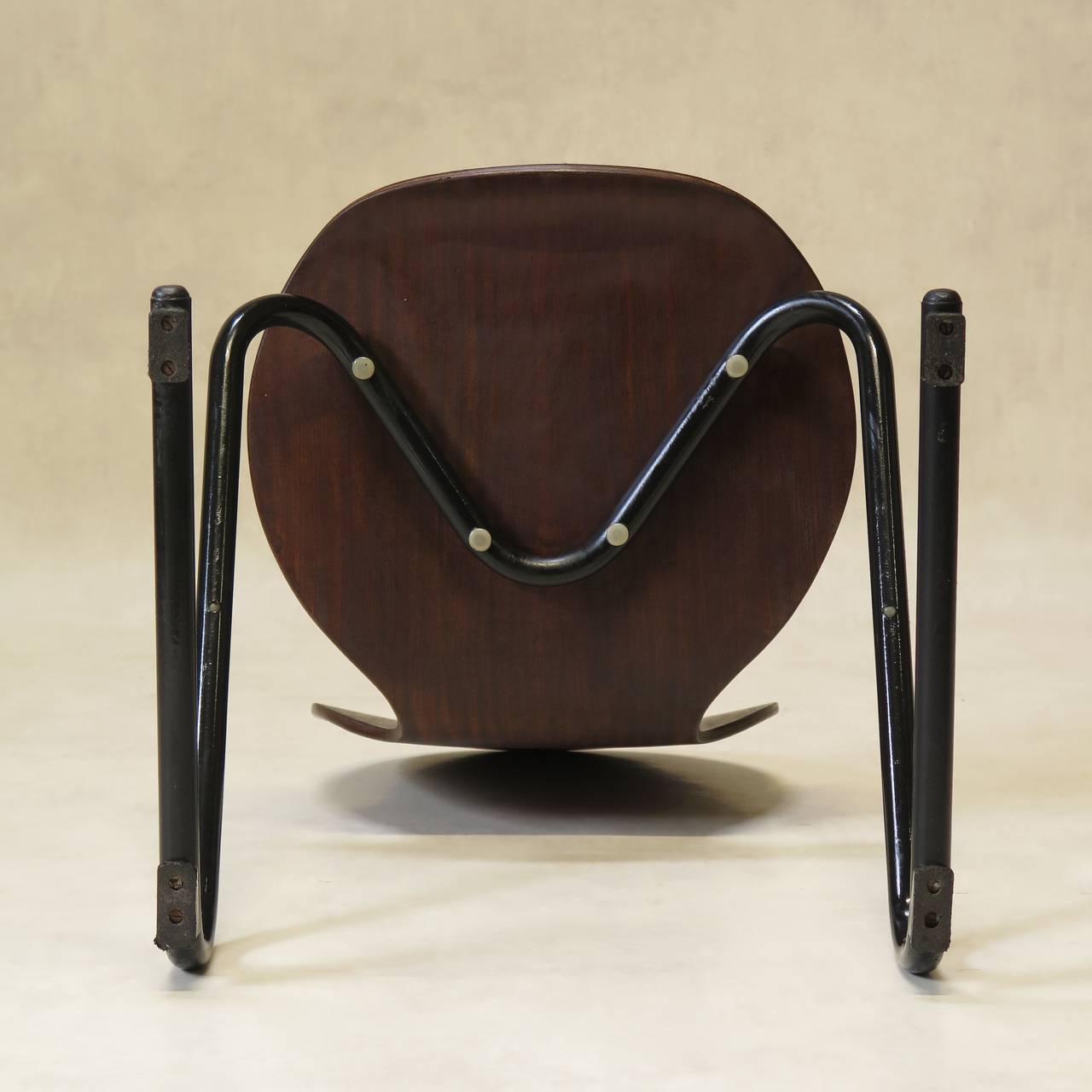 Four Mid-Century Plywood and Metal Cantilever Spring Chairs at 1stDibs