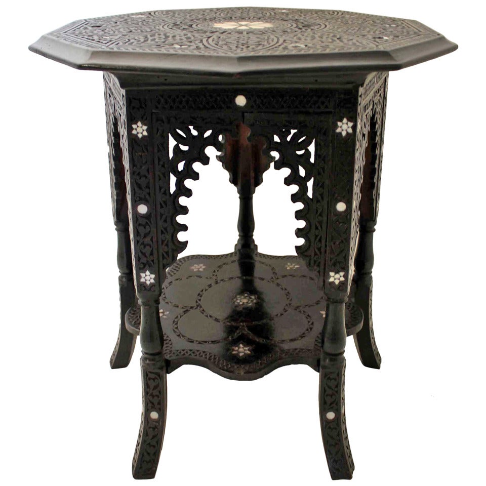 19th Century Islamic Table For Sale at 1stDibs