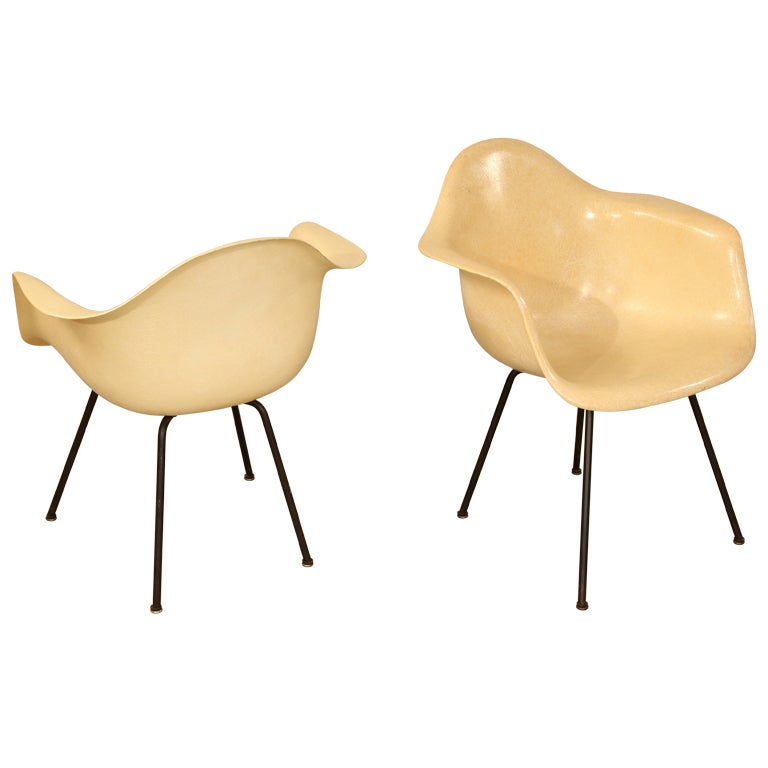 Set of 2 Early Zenith Plastics Charles Eames LAX at 1stDibs