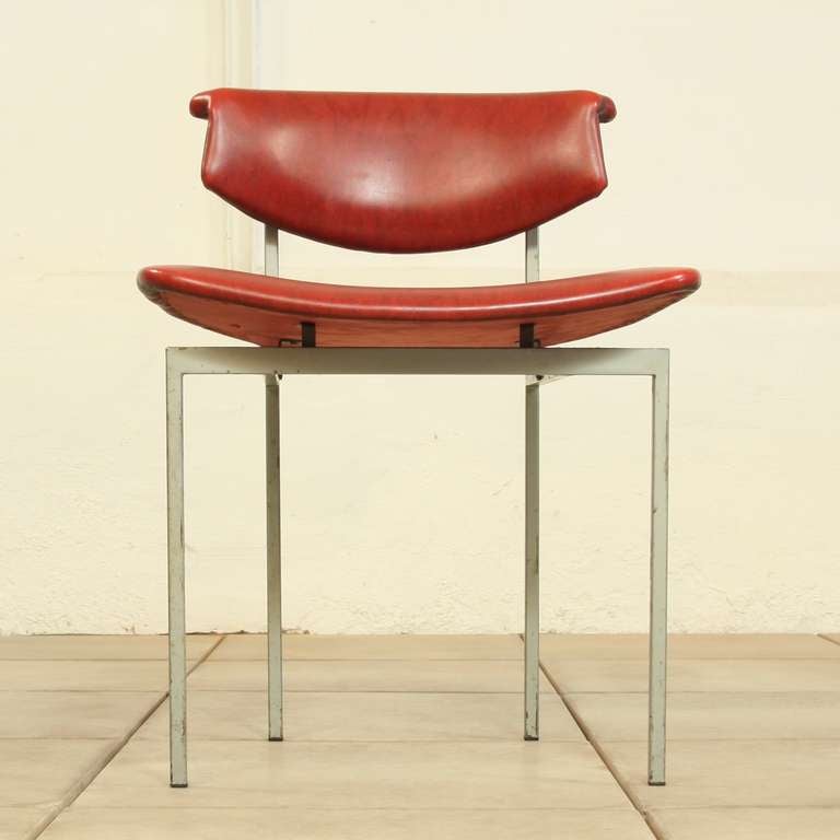 A set of 4 original Gamma Chairs, designed by architect Rudolf Wolf in ...