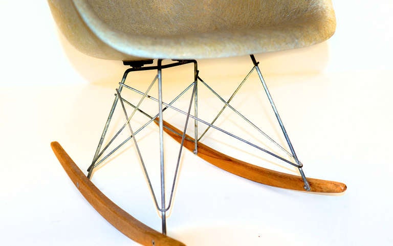 Extreme Rare Rope Edge Eames Rocker, 1st Experimental Base. For Sale at ...
