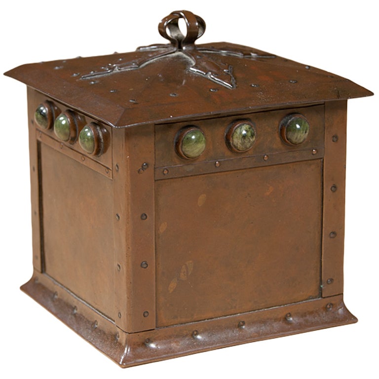 Birmingham School of Art Copper Box By Annie Stubbs For Sale at 1stDibs