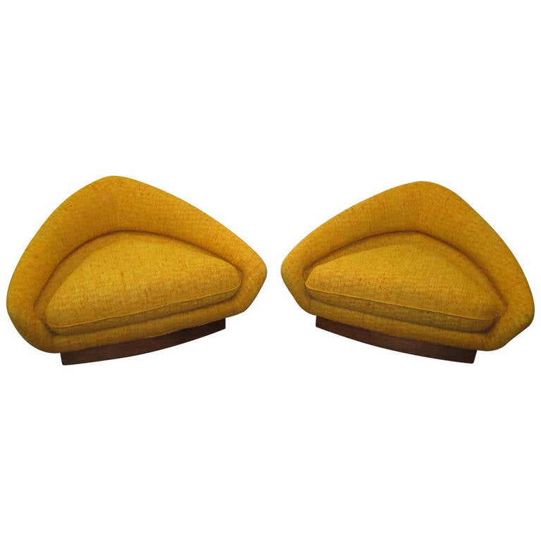 Extremely Rare Pair of Triangular Shaped Vladimir Kagan Style Lounge ...