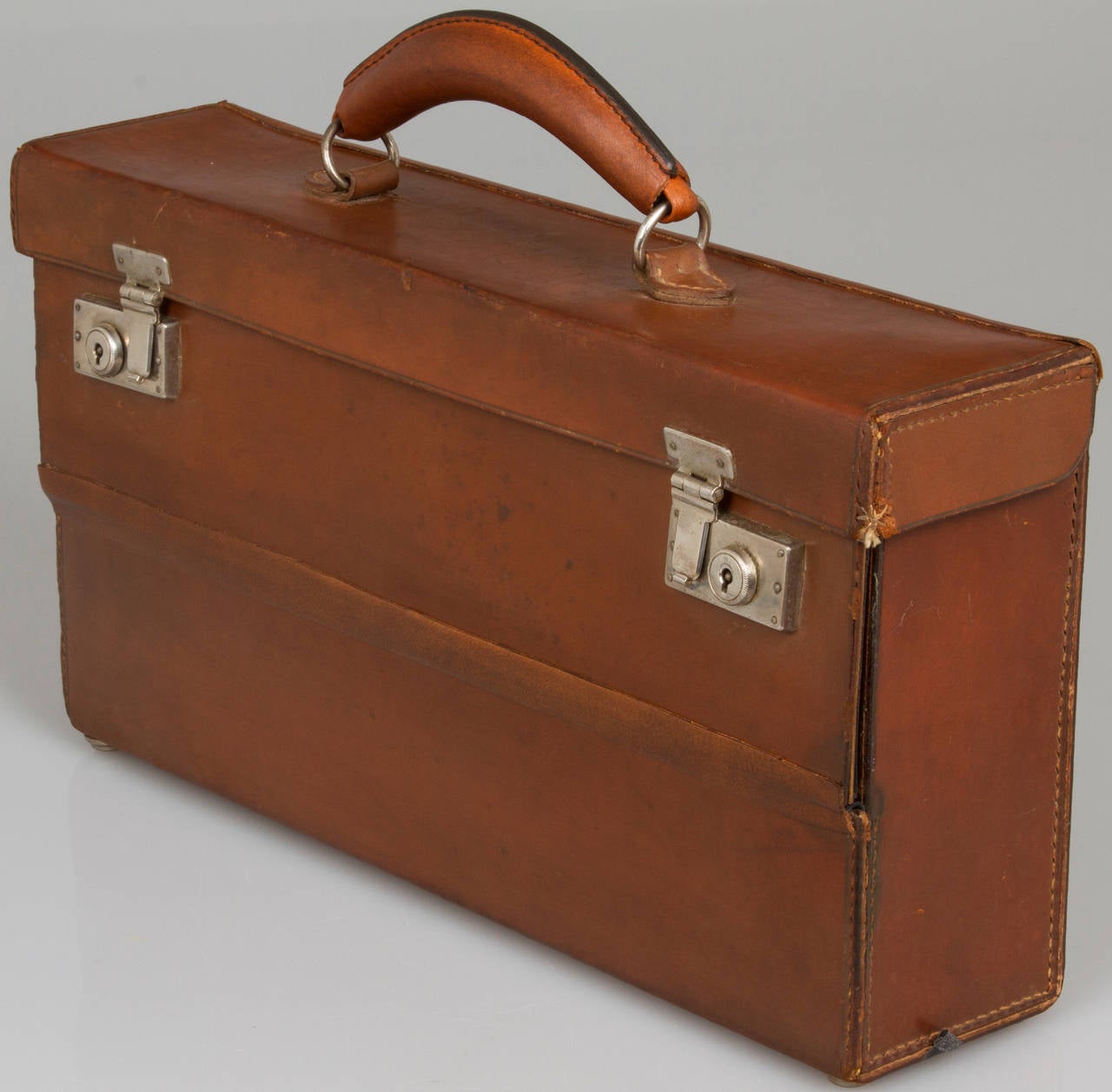 Portable Bar Set in a Leather Case at 1stDibs