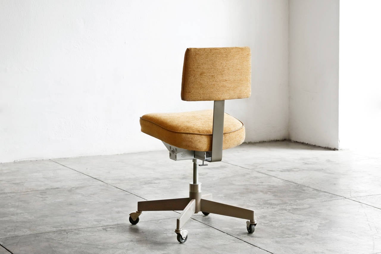 1960s Vintage Task Chair, Refinished For Sale at 1stDibs