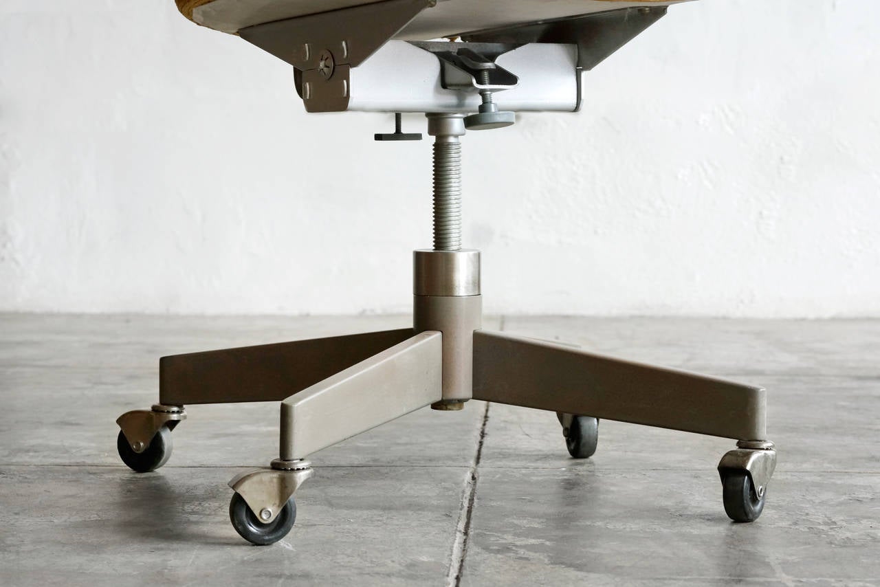 1960s Vintage Task Chair, Refinished For Sale at 1stDibs