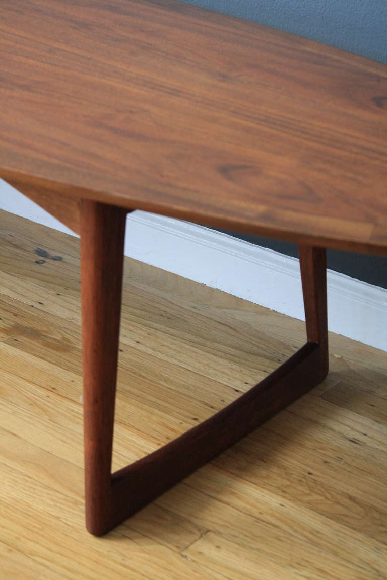 Mid-Century Modern Moreddi Coffee Table at 1stDibs