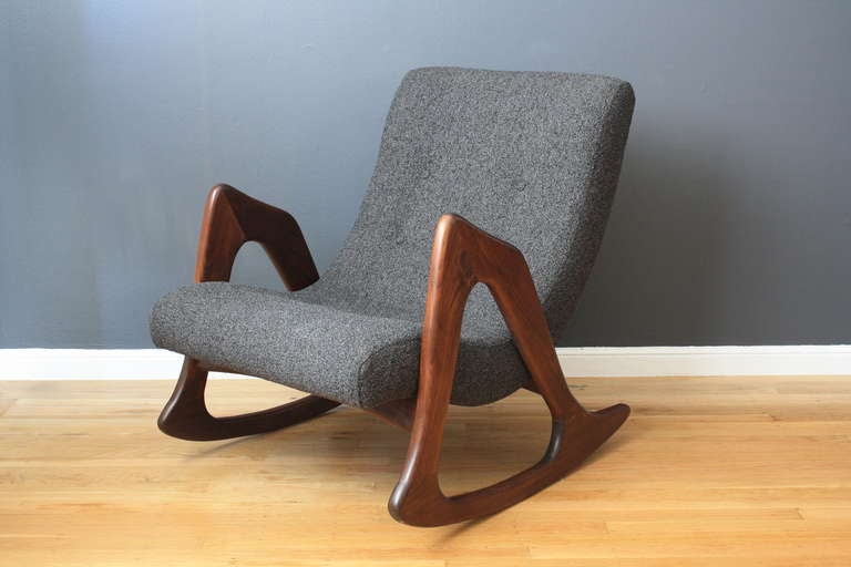 Mid-Century Modern Rocking Chair at 1stDibs