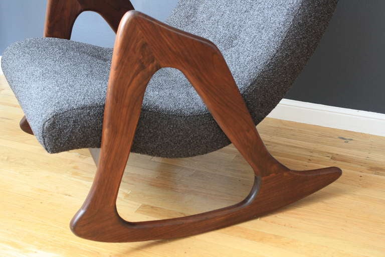 Mid-Century Modern Rocking Chair at 1stDibs