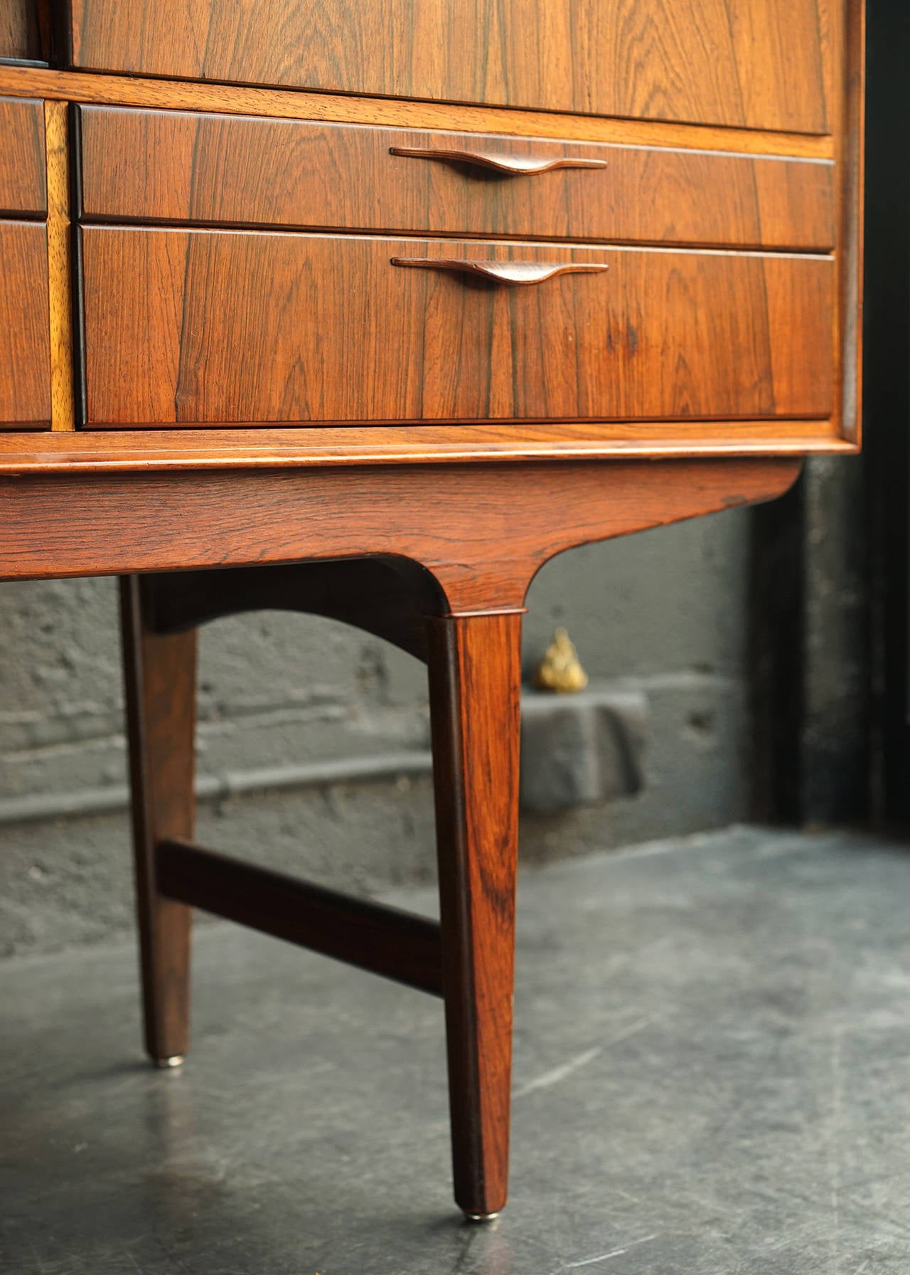 Danish Modern Rosewood Sideboard at 1stDibs