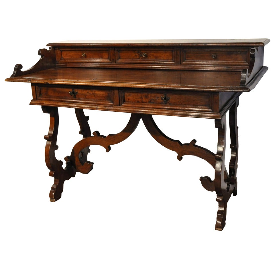 Renaissance Desks and Writing Tables - 27 For Sale at 1stDibs