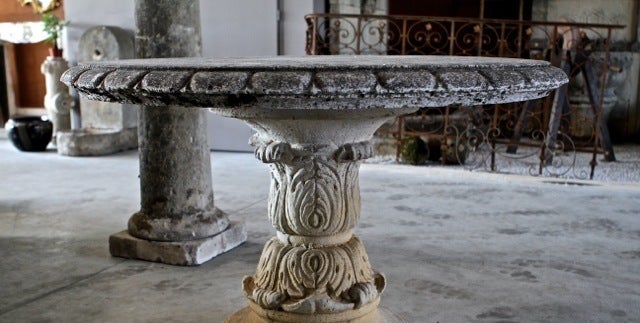 Round table Renaissance style 20th century in cast-stone at 1stDibs