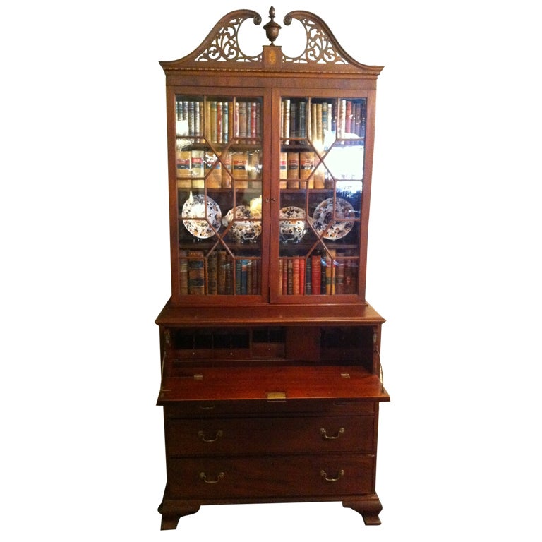 19th C. American Bookcase For Sale at 1stDibs