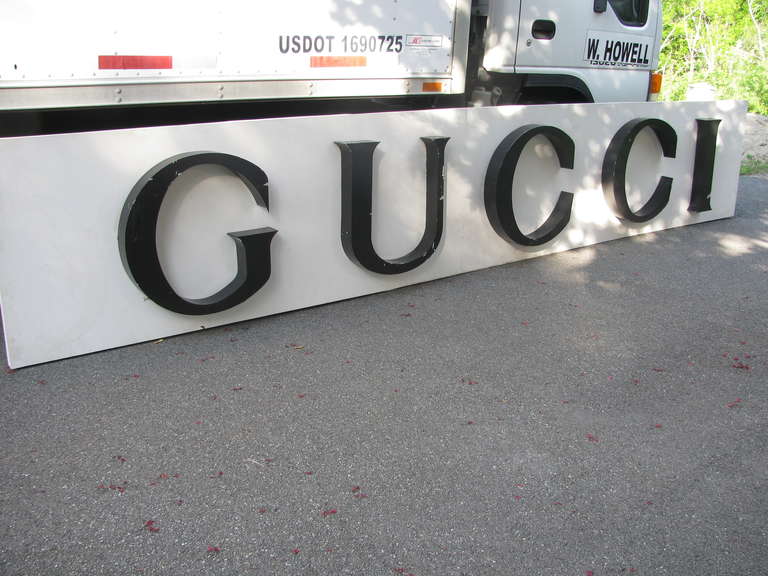 Gucci Marquee Store Sign from a New York Building For Sale at 1stDibs