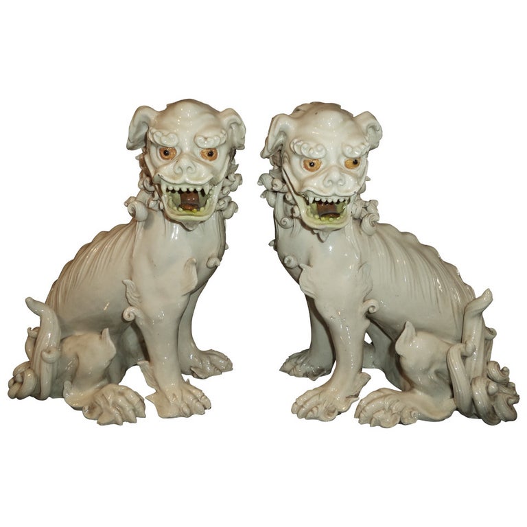 Pair of Exceptional 19th Century Porcelain Foo Dogs at 1stDibs