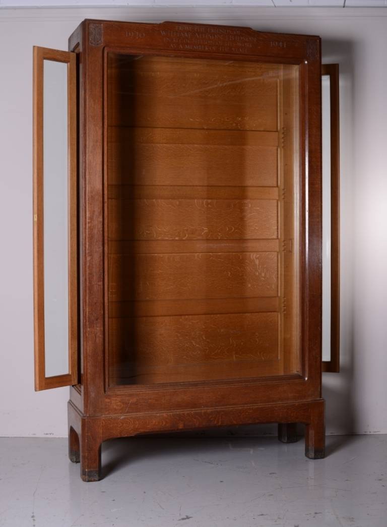 Stanley Webb Davies 1940's Oak Bookcase Display. For Sale at 1stDibs