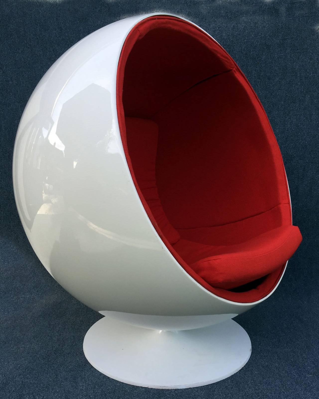 Ball or Globe Chair by Eero Aarnio for Asko at 1stDibs