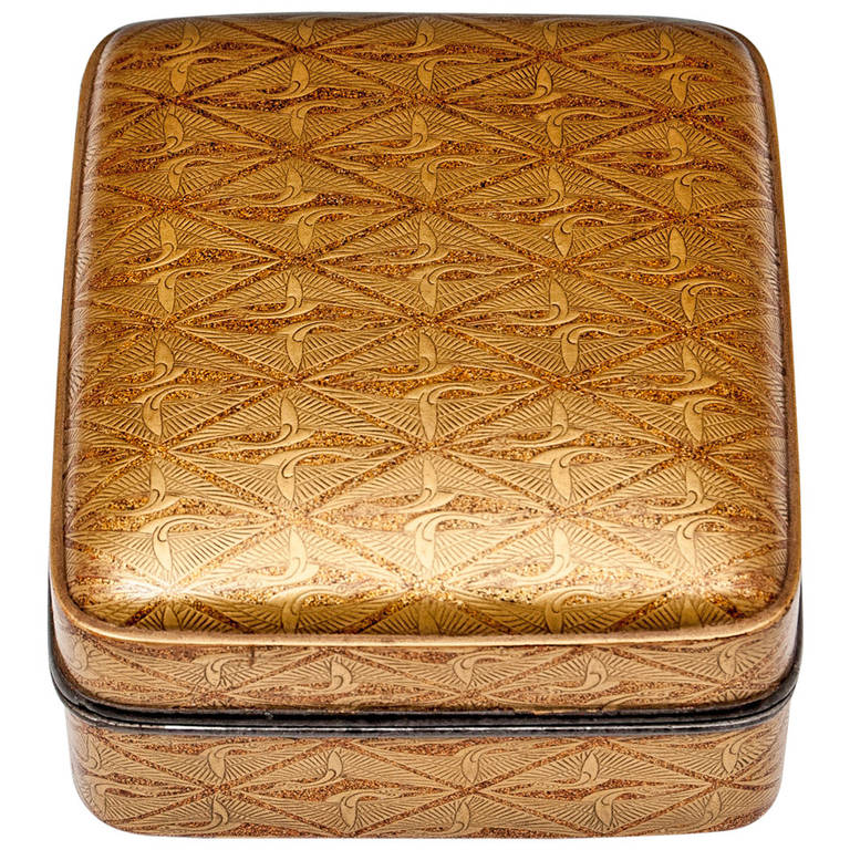 Japanese Lacquer Trinket Box at 1stDibs