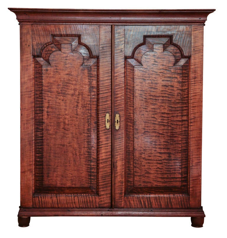 Late 1700s Tiger Maple Book Case Cabinet For Sale at 1stDibs