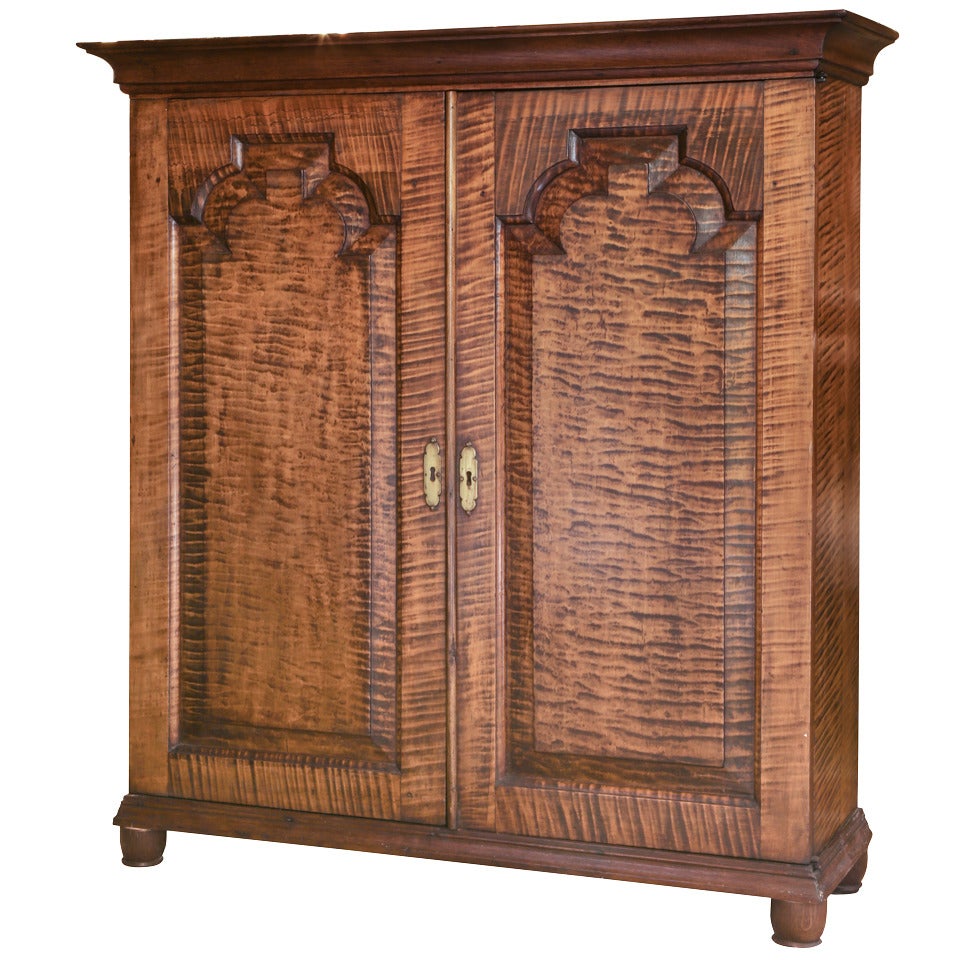 Late 1700s Tiger Maple Book Case Cabinet For Sale at 1stDibs