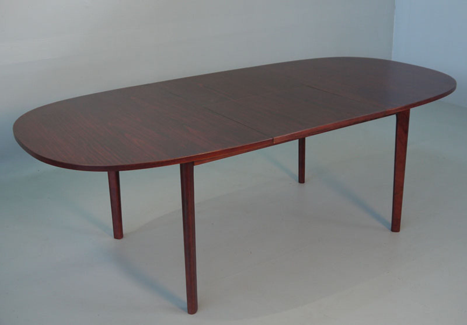 7ft Dining Tables - 3 For Sale on 1stDibs | 7ft round dining table, 7ft ...