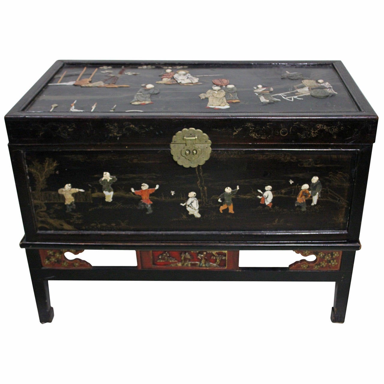 Chinese Hardstone Trunk on Stand-Camforwood Interior at 1stDibs