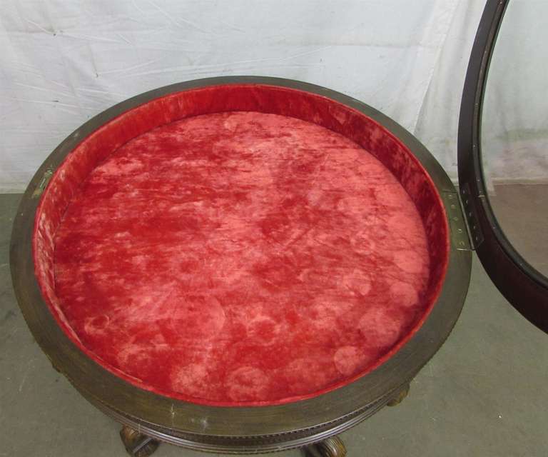 Round Victorian Vitrine Table at 1stDibs