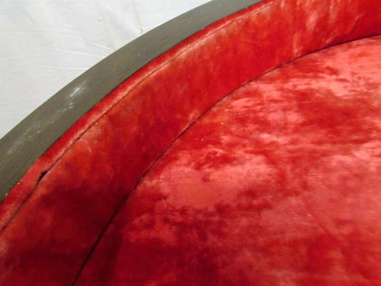 Round Victorian Vitrine Table at 1stDibs