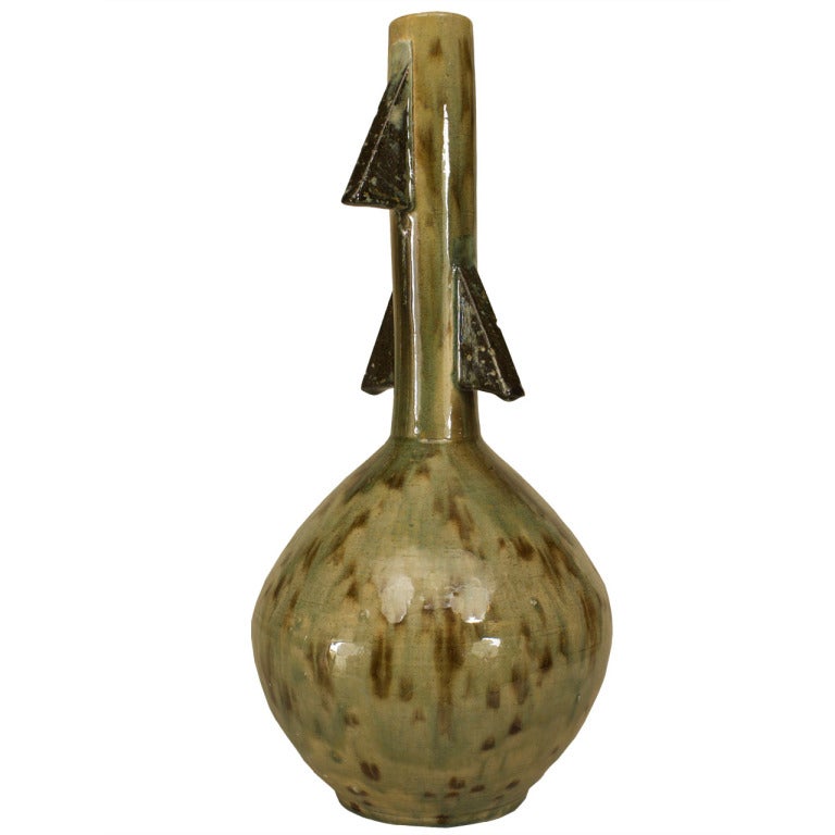 1970 In Woo Chang Ceramic Fin Urn at 1stDibs